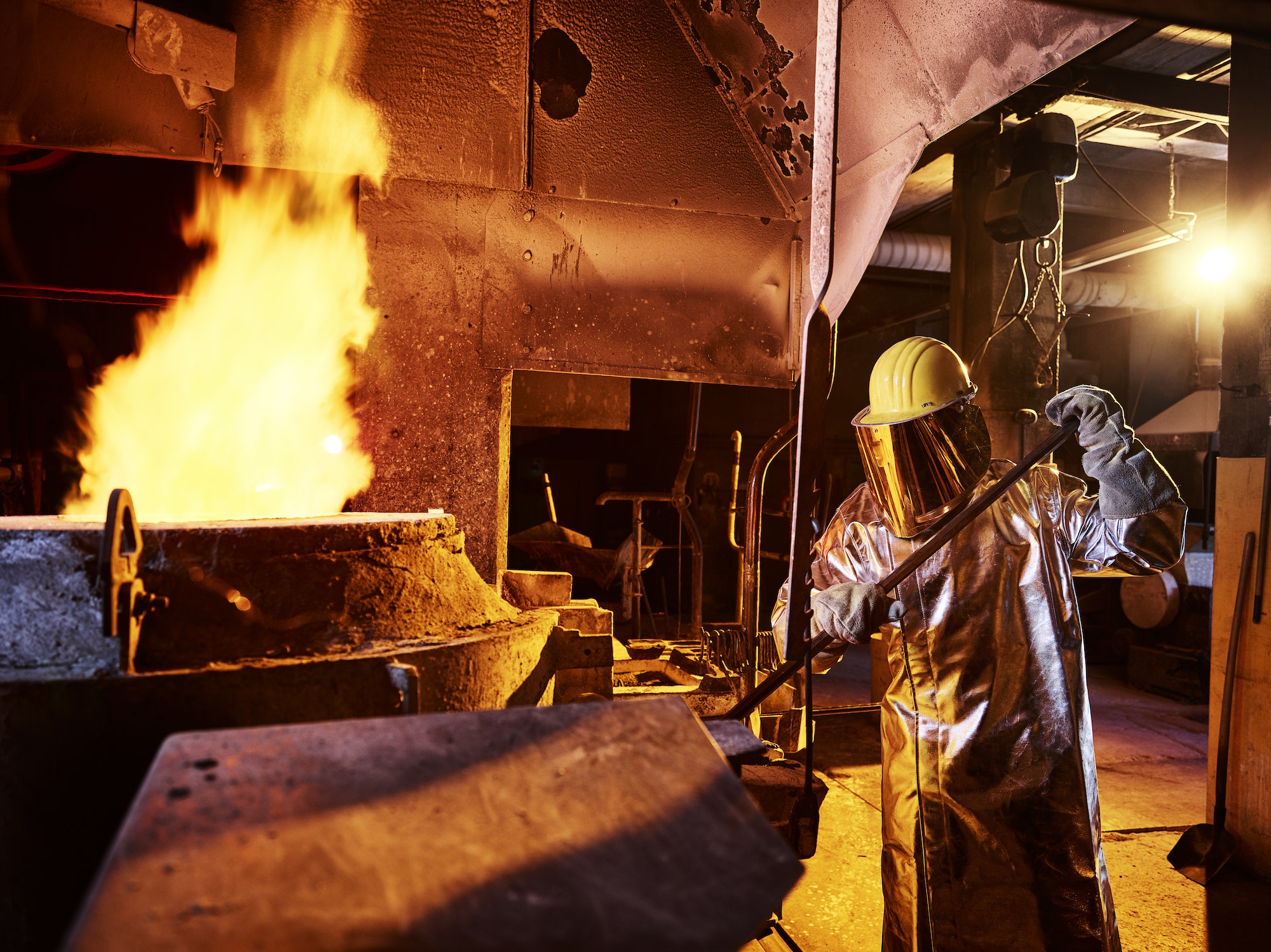 Induction Furnace vs. Cupola Furnace - Iron Casting: Gray Iron and ...